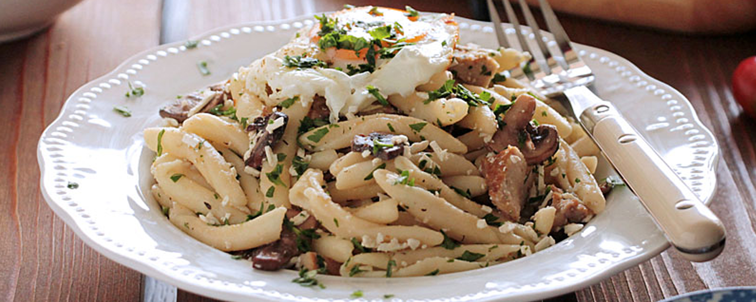 Cretan Handmade Penne Pasta (Skioufihta) | ABEA